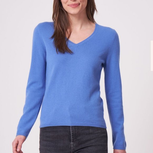 Pure Collection | Sweaters | Pure Collection Cashmere V Neck Sweater ...